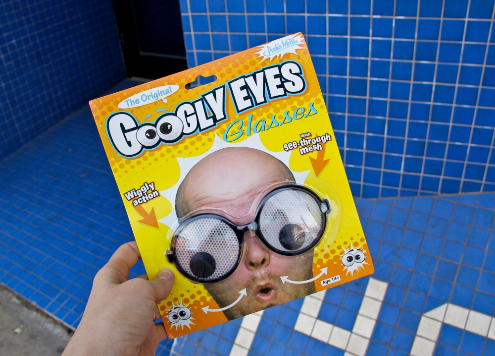 zippy zippy zippy bra! – for the love of nike