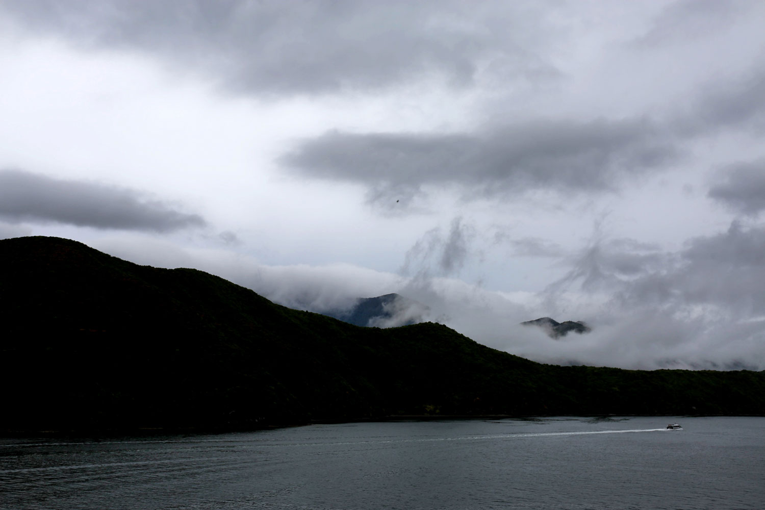 The Ferry From Wellington to Picton – for the love of nike