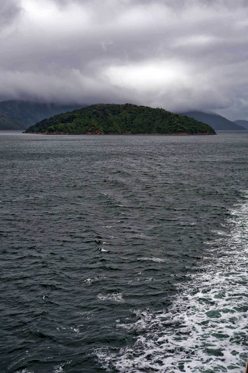 The Ferry From Wellington to Picton – for the love of nike